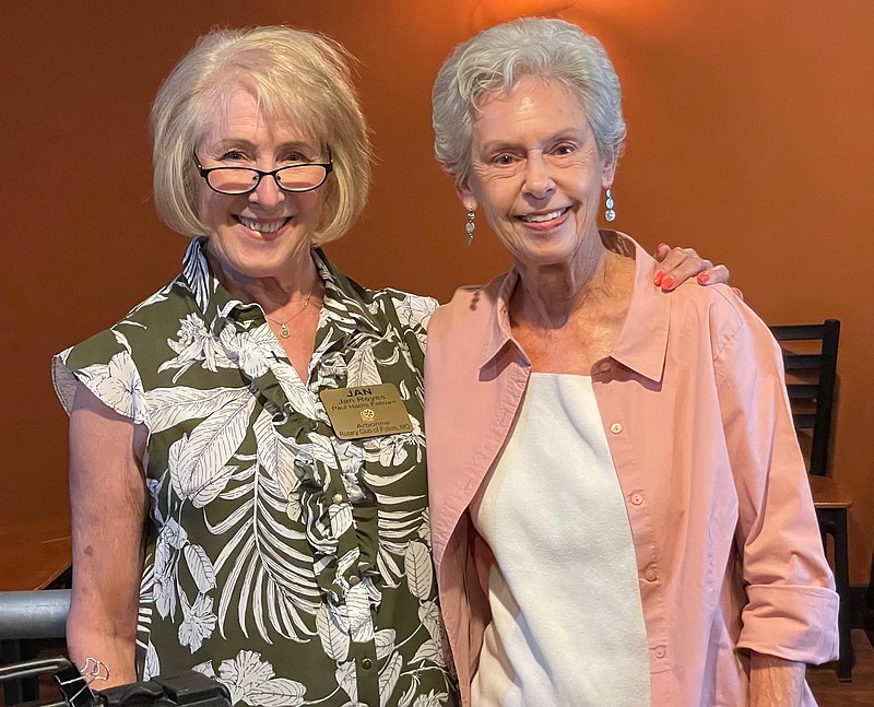 Lippincott receives new member award from Fulton Rotary | Fulton Sun