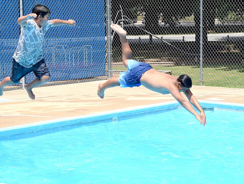 Heat wave keeps its grip on region | Westside Eagle Observer