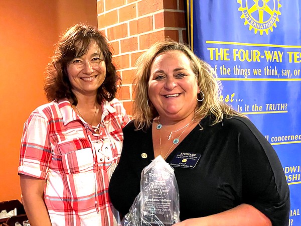 Vollmer named Rotarian of the year | Fulton Sun