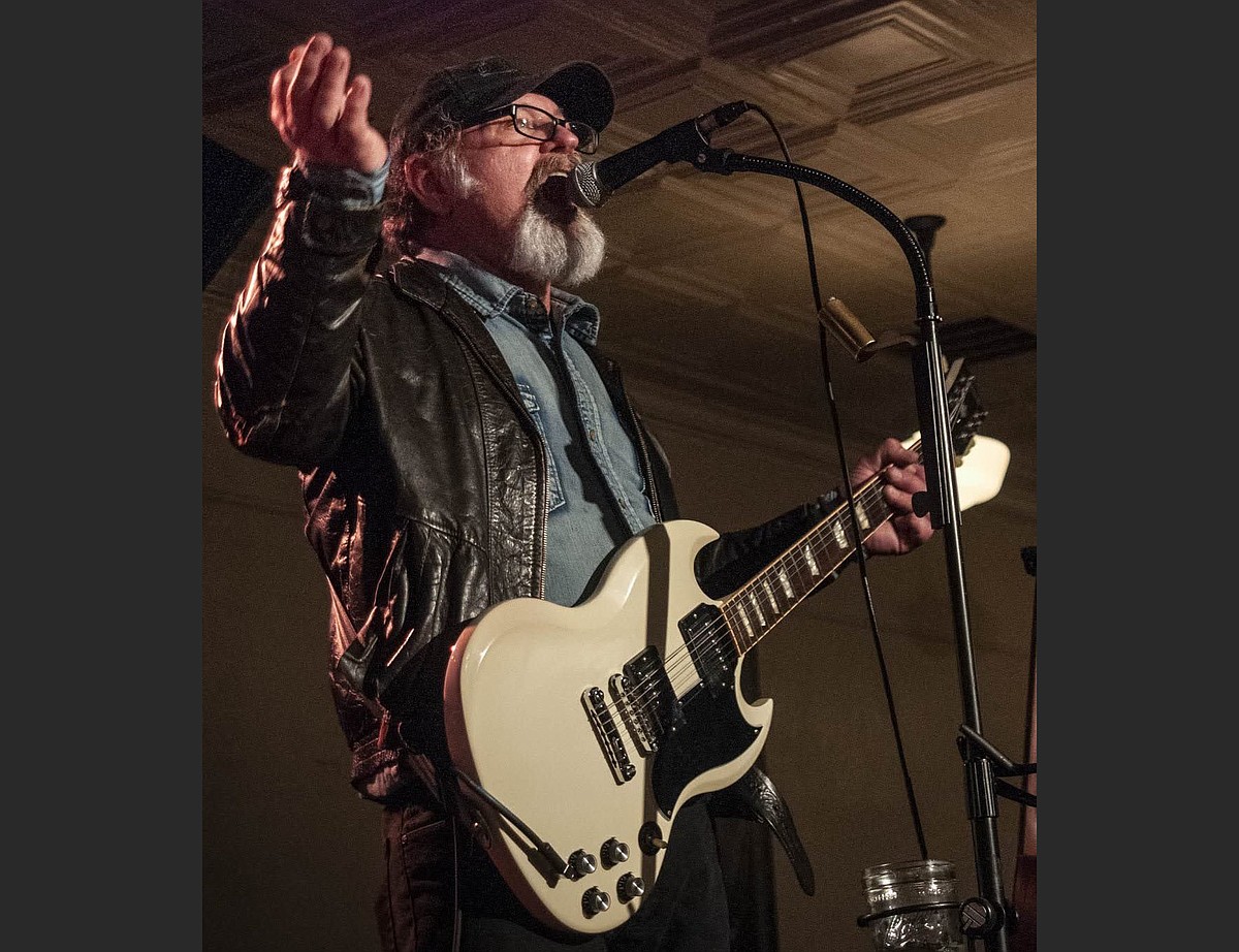 South on Main hosts SHINE-Ola | The Arkansas Democrat-Gazette ...