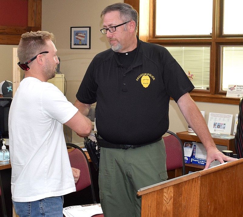 Decatur officer honored at City Council meeting | Westside Eagle Observer