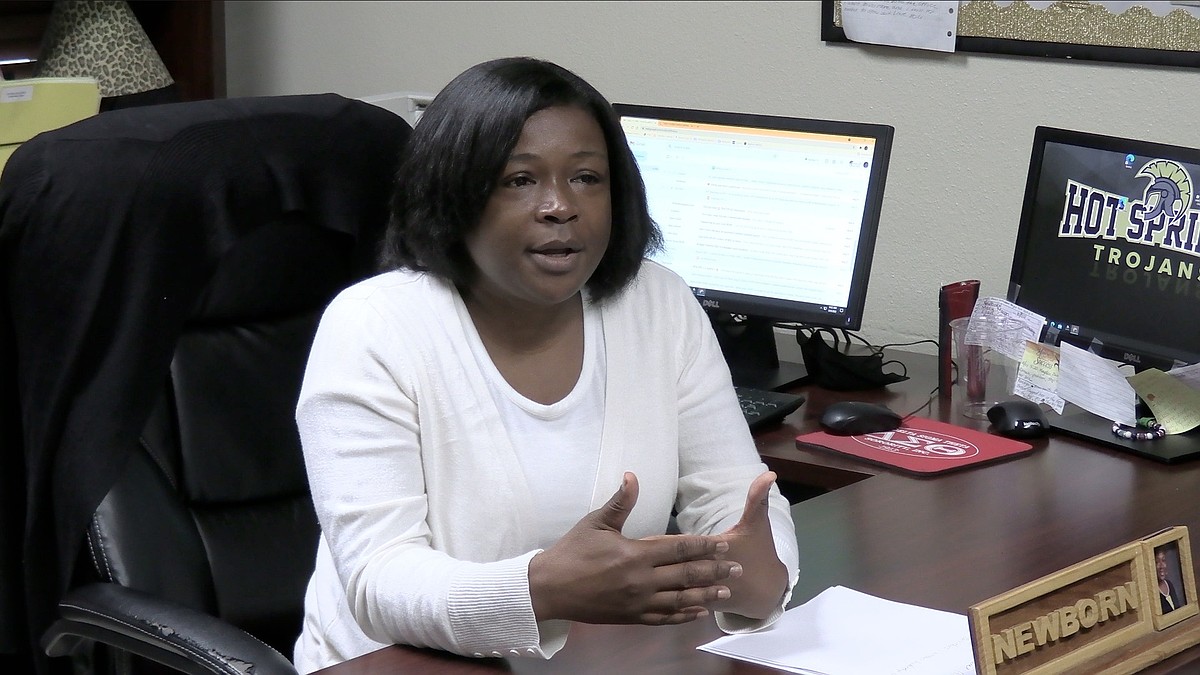 WATCH: Leadership Council grants over $5K to girls’ program | Hot ...