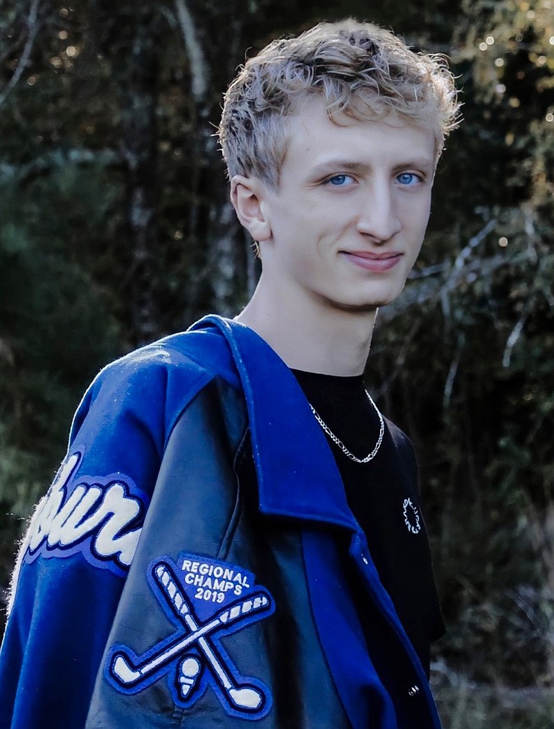 Pyle, Rayburn accept SouthArk scholarships