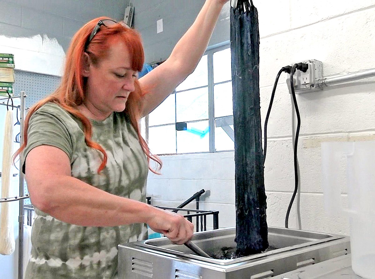 WATCH: Newly opened yarn shop gives knitters local option | Hot Springs ...