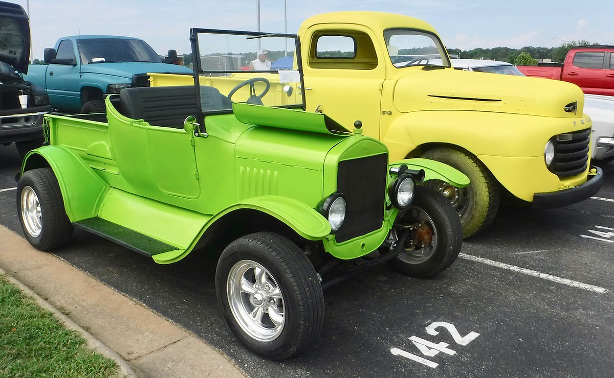 Benefit car show raises $1,639 for Bright Futures | Westside Eagle Observer