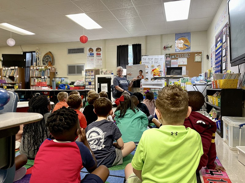 PHOTOS: El Dorado students return to school | El Dorado News