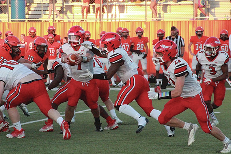 Magnolia holds on to beat Nashville in season opener | Magnolia Banner News