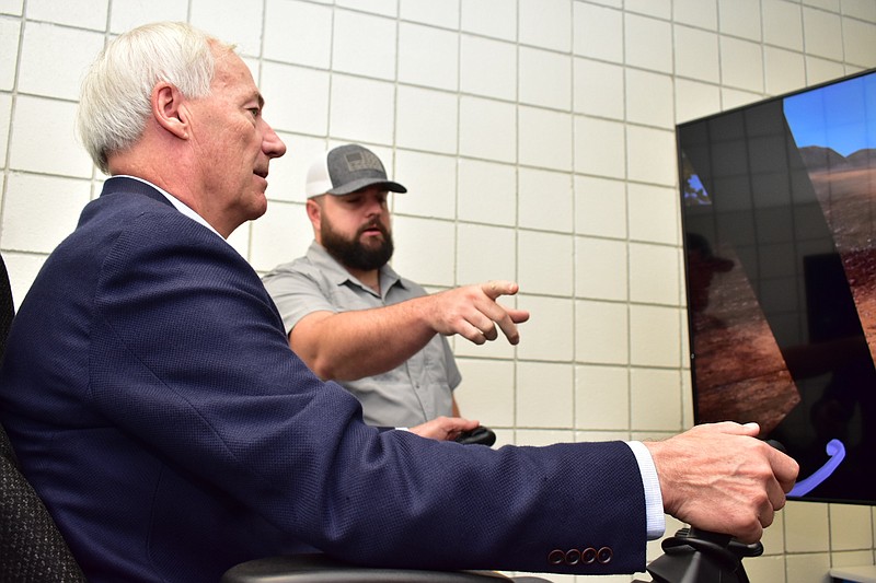 Varner showcases simulators | The Arkansas Democrat-Gazette - Arkansas ...