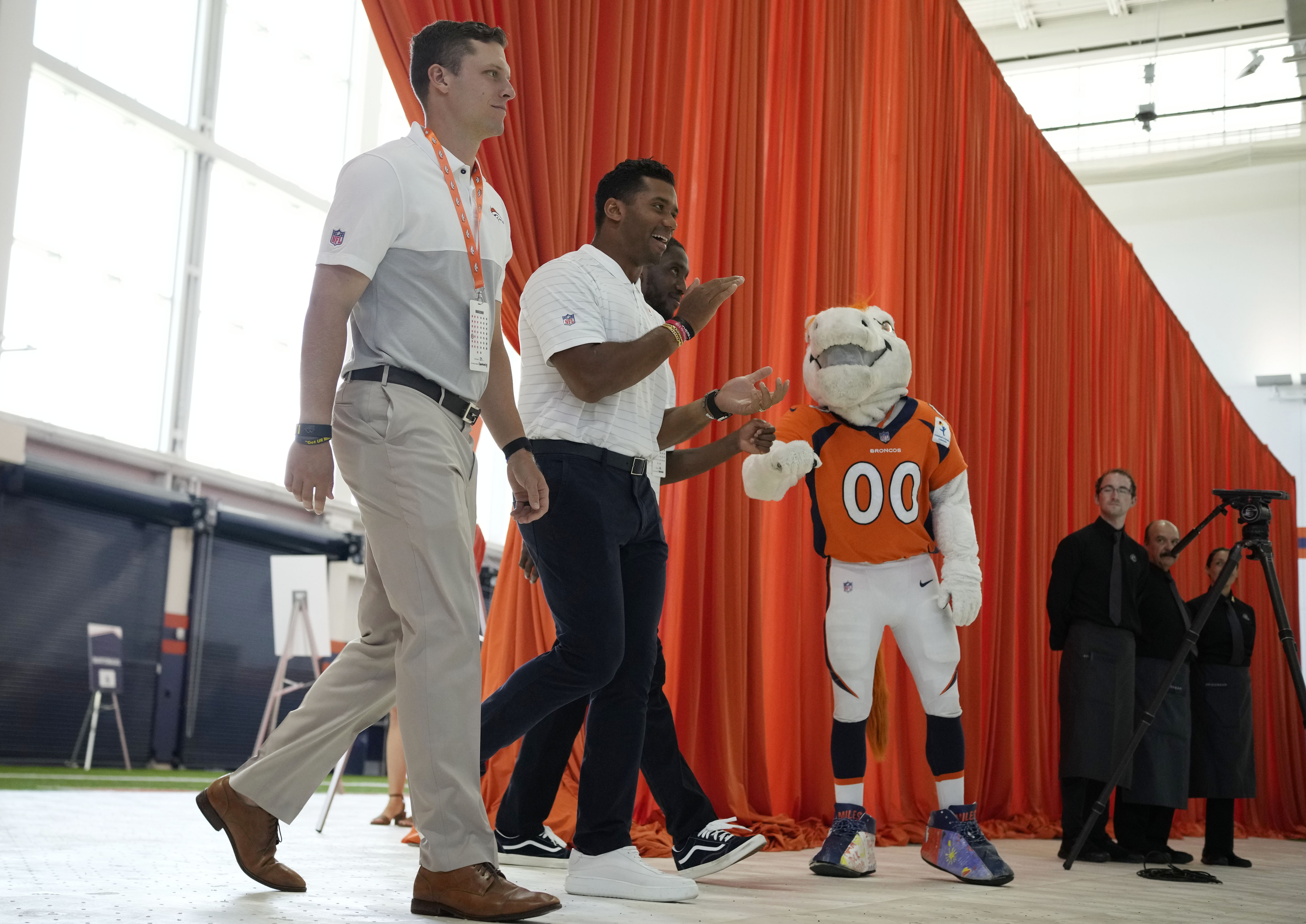 Wilson gets a five-year, $245 million extension