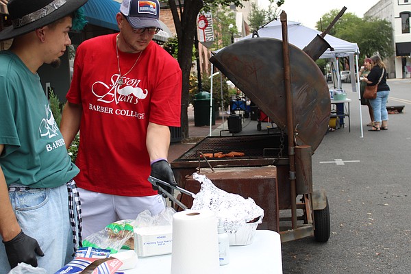 PHOTOS: First Thursday | El Dorado News