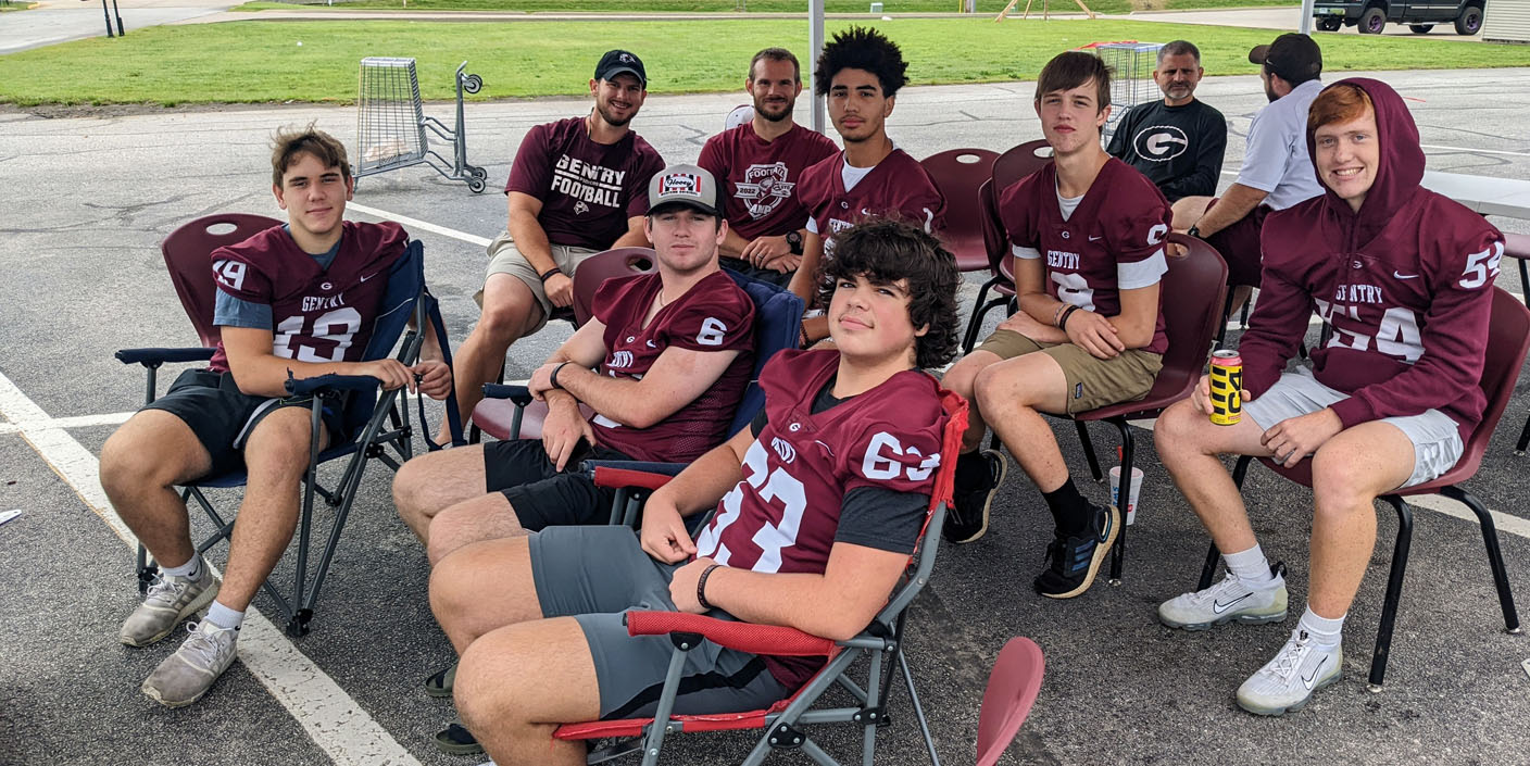 Pioneers sack groceries on week off | Westside Eagle Observer