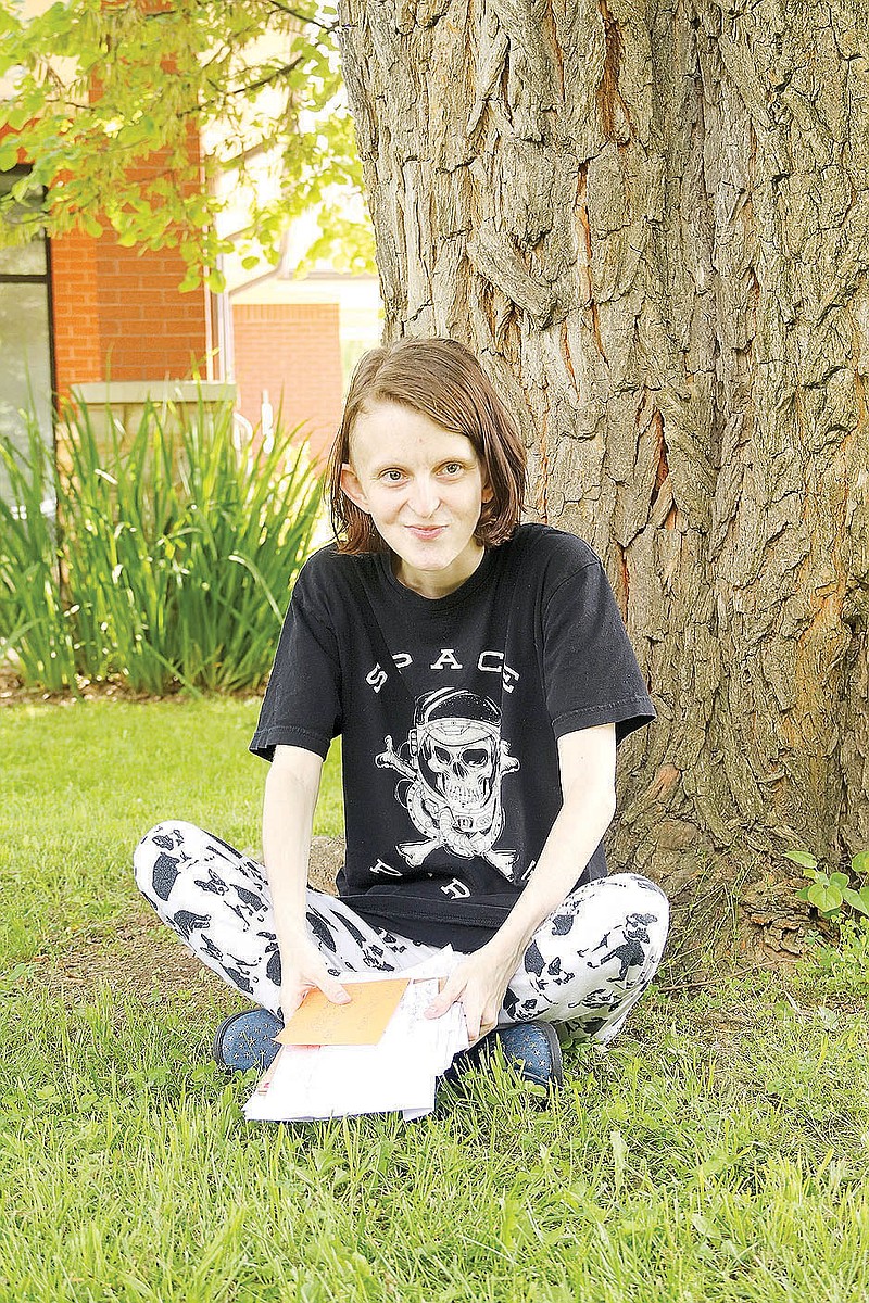 Siloam Springs business celebrates Lincoln woman who shows kindness ...