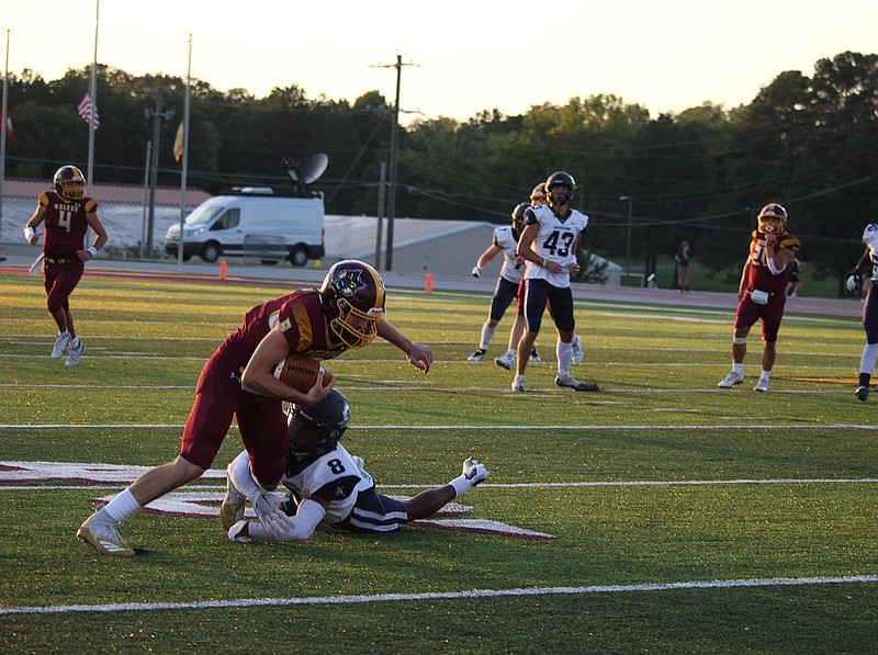 Wolves clamp Warriors’ offensive attack for 6A-West victory | Hot ...