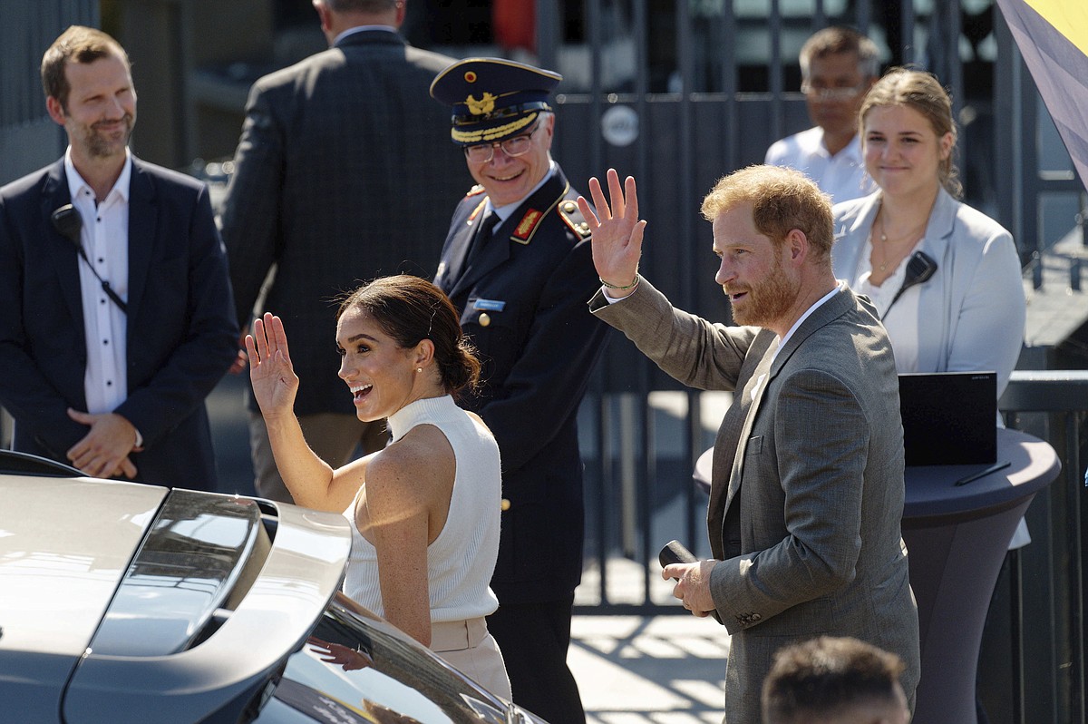 Stepping up: Next generation of royals to see more scrutiny | Jefferson ...