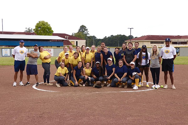 SAU Tech Lady Rockets softball team begins preseason grind | Camden News