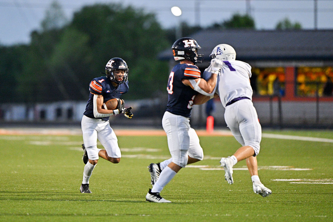 PREP FOOTBALL: Lockett’s move from defense to offense boosts Heritage’s attack in 2-1 start to ...