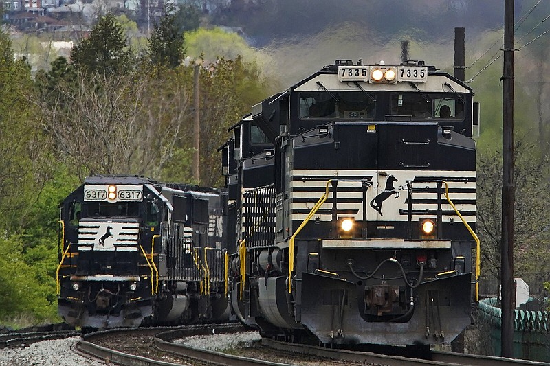 Rail union rejects deal days ahead of strike deadline | The Arkansas ...