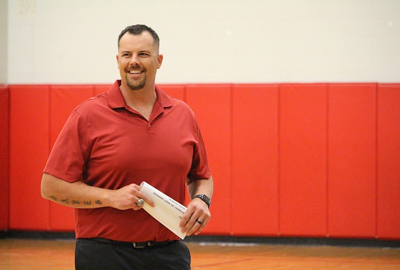 AAA clears Mills to play for Eagles