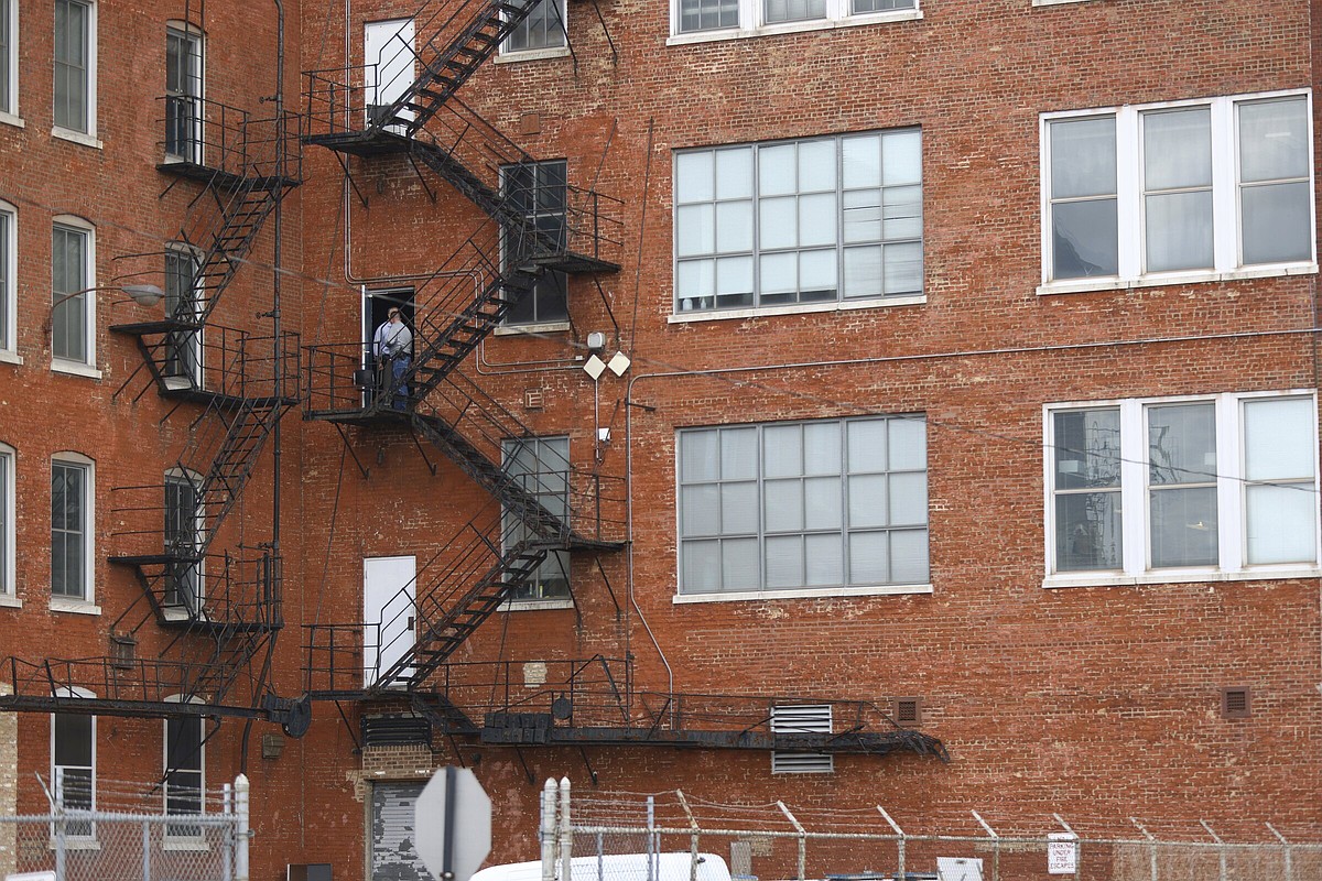 SWAT training day takes real-life turn | The Arkansas Democrat-Gazette ...