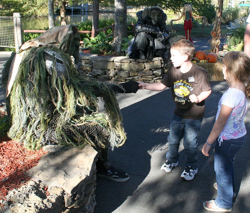 Frightful fun returns to theme park today with Magic Screams | Hot ...