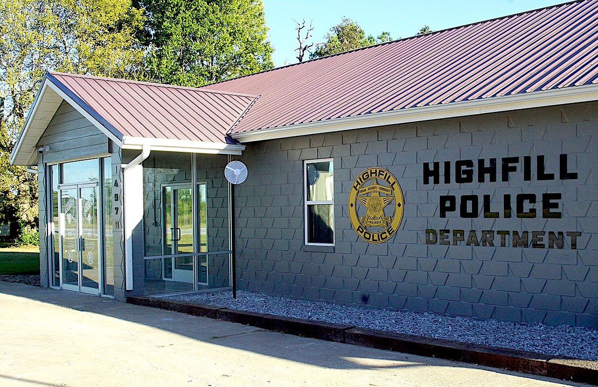 Highfill OKs pay raise for next mayor | Westside Eagle Observer