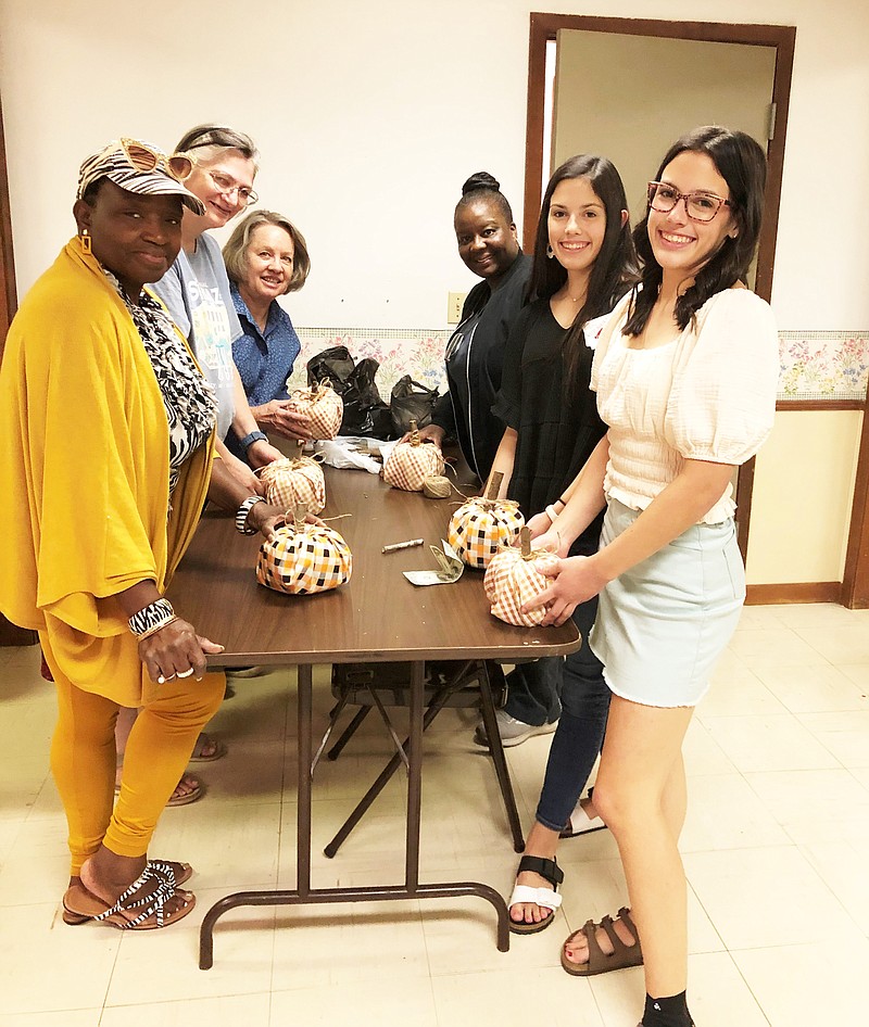 ‘Love your body’ topic of homemakers event | The Arkansas Democrat ...