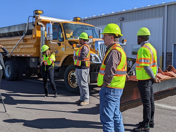 MoDOT missing 900 plow drivers, expecting longer delays to clear roads ...
