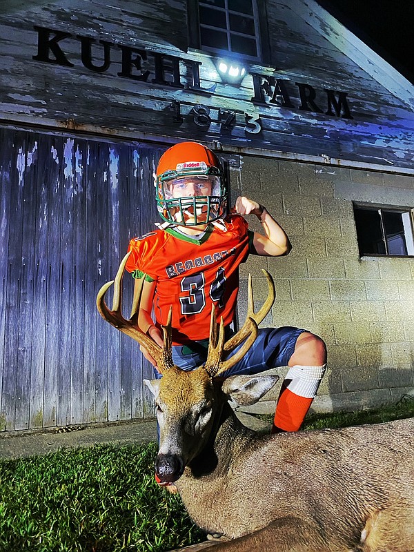 Youth hunter connects with buck dad was hunting | Fulton Sun