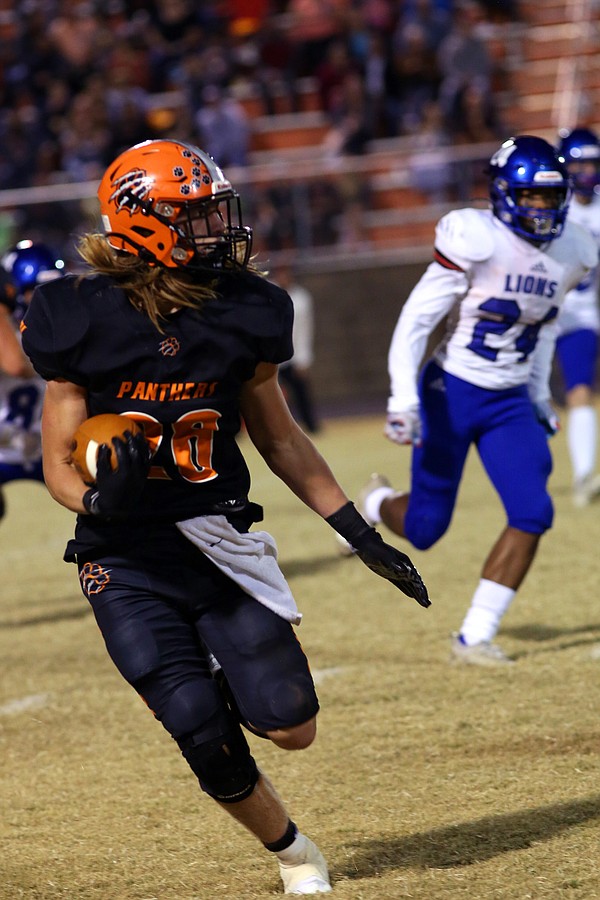WATCH: Magnet Cove utilizes rushing attack against Jessieville | Hot ...