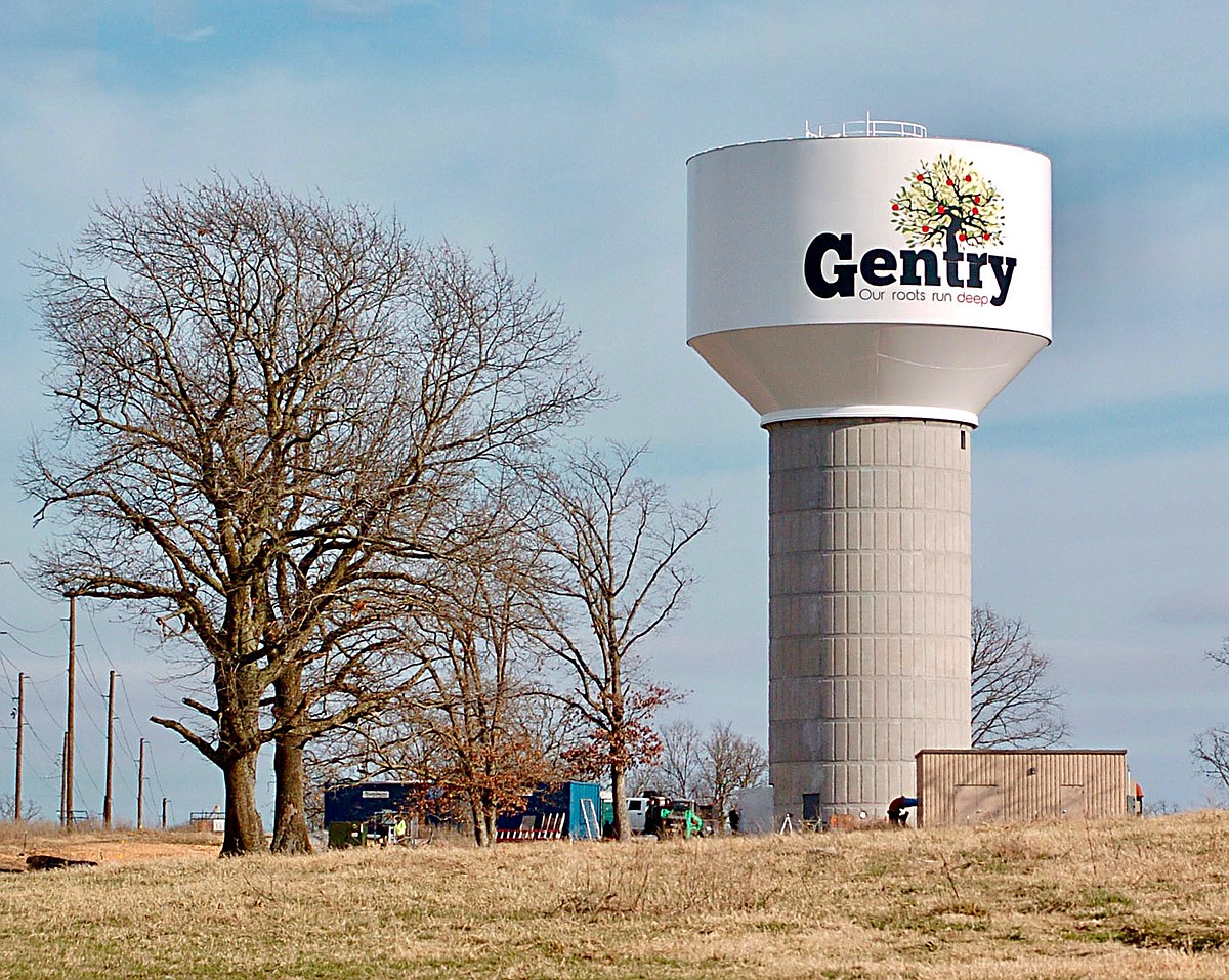 Gentry water tank among top 12 in tank of the year contest | Westside ...