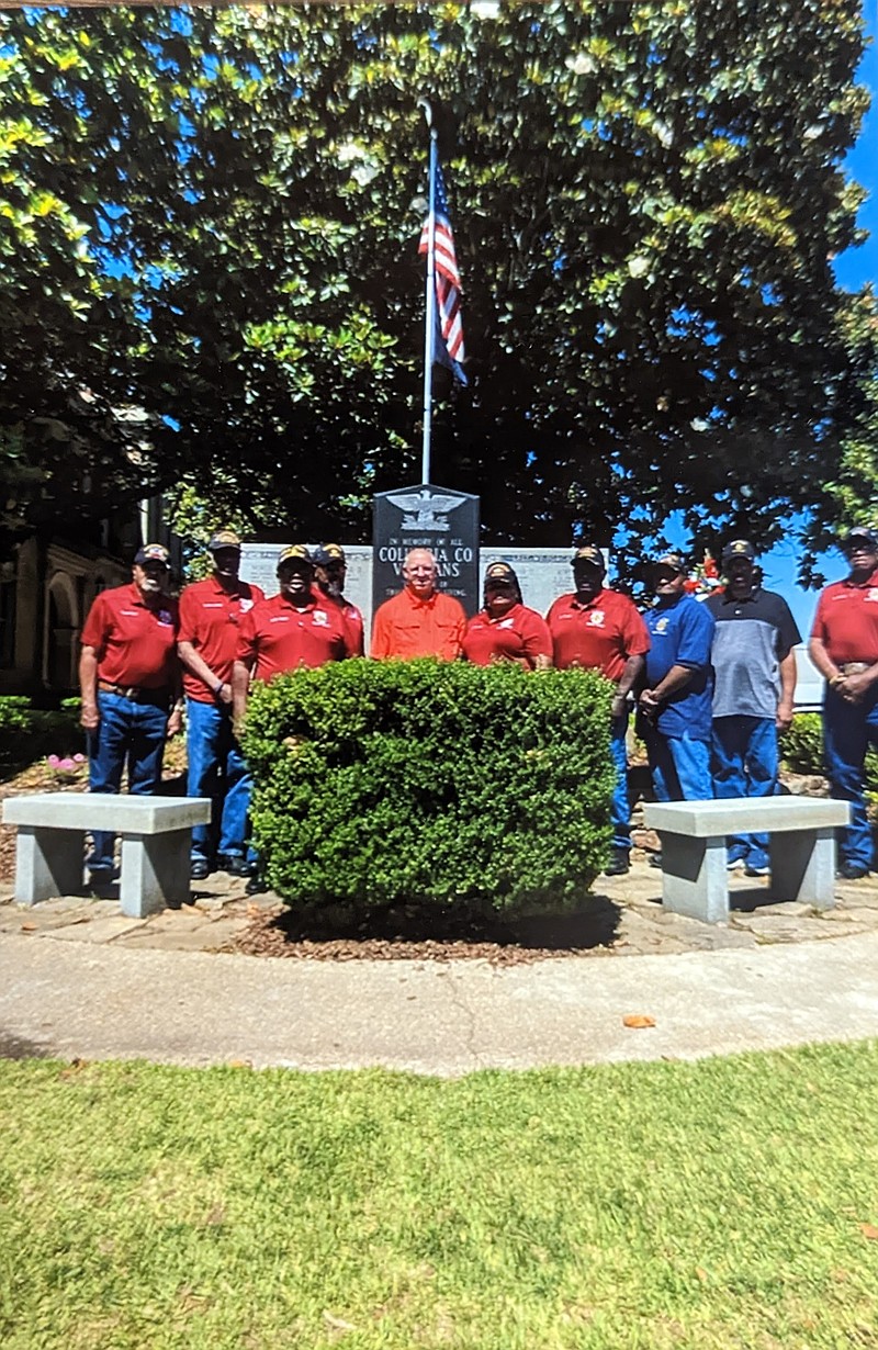 VVA and AVVA lay wreath for fallen soldiers at courthouse | Magnolia ...