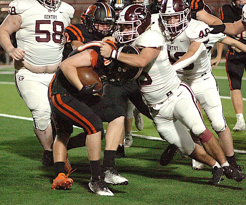 Lions come back in fourth quarter to defeat Pioneers | Westside Eagle ...