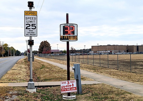 Additional stop signs and reduced speed limit on council agenda ...