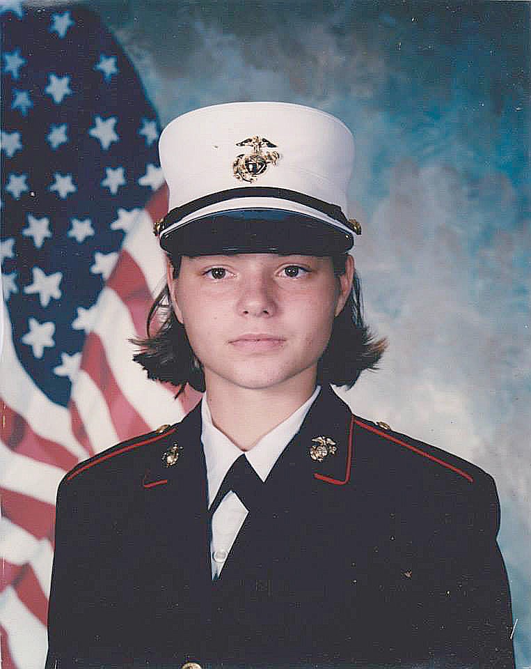 Lincoln’s Michelle Davis carried on family’s military legacy with her ...