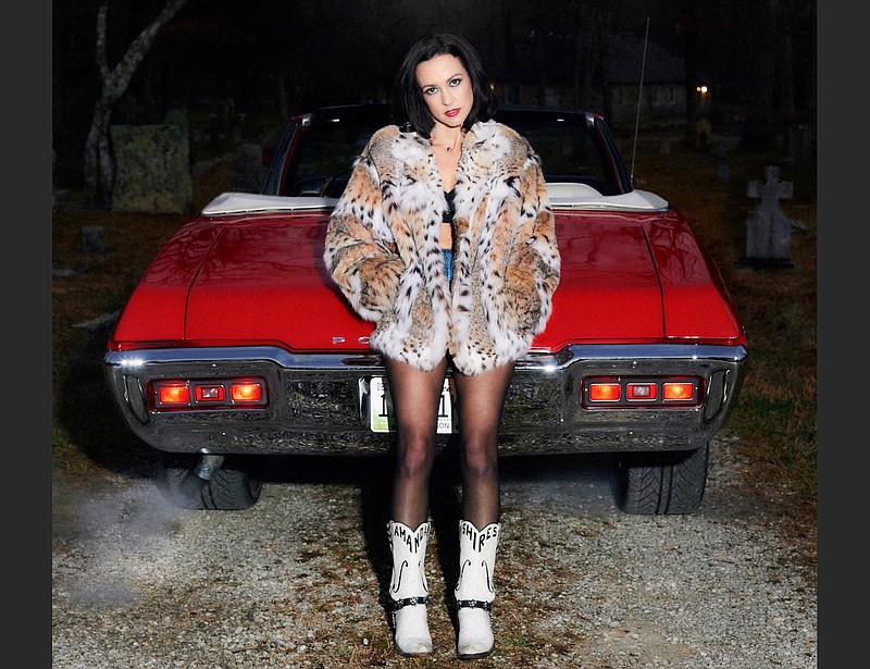 LIVE MUSIC IN ARKANSAS: Singer-fiddler Amanda Shires to perform at Rev ...