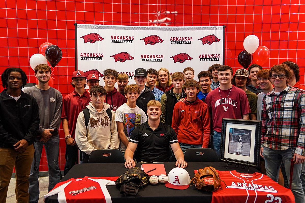 Arkansas High's Waid signs NLI with Razorbacks | Texarkana Gazette
