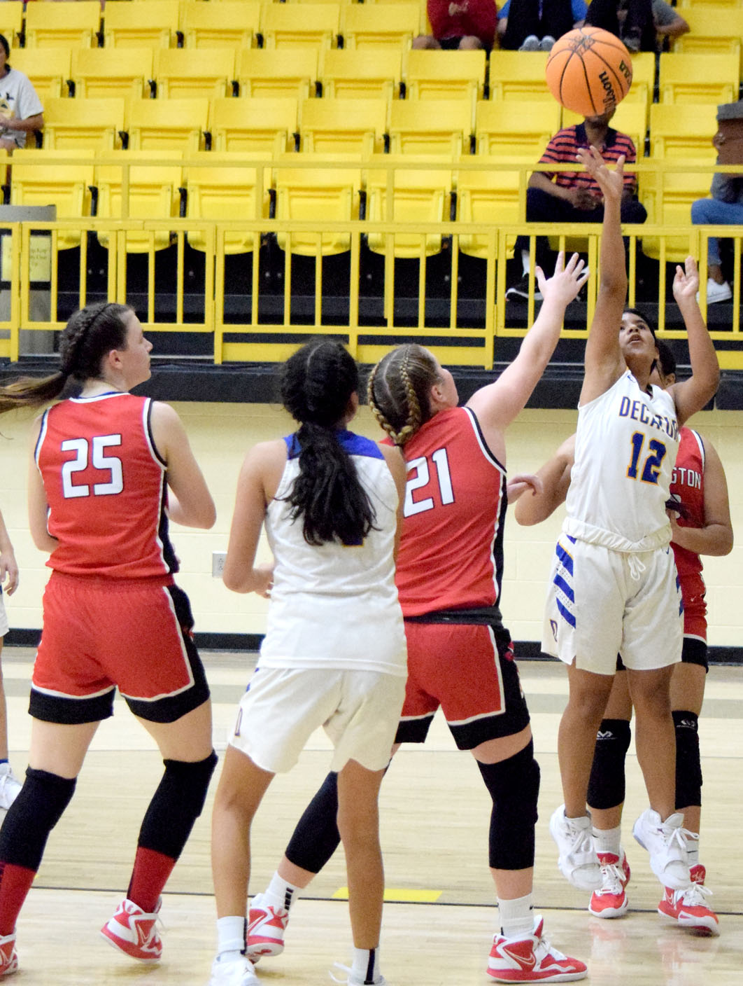 Lady Bulldogs put up fight, lose in Jay basketball tournament