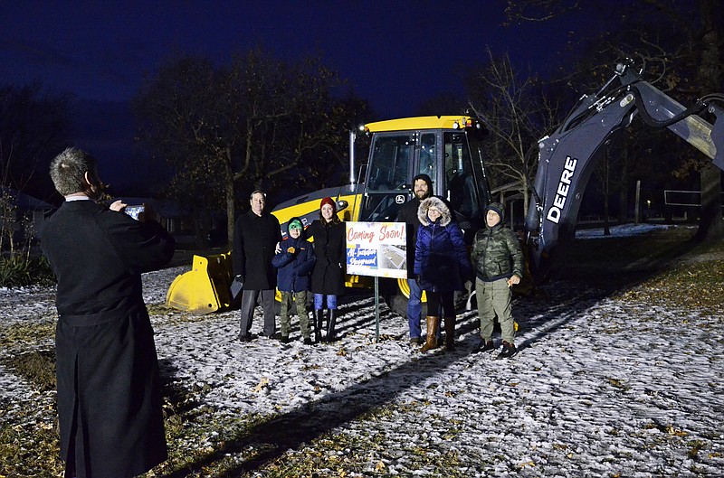 Groundbreaking ceremony for all-inclusive playground held at Linn City ...
