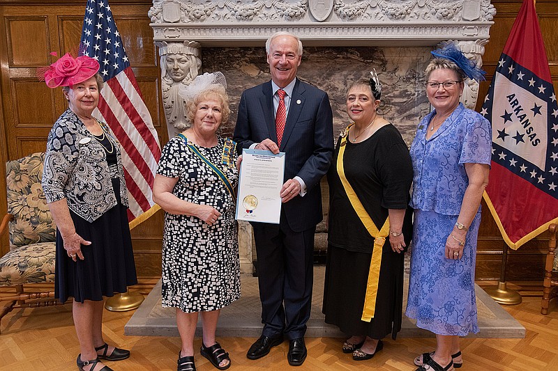 Colonial Societies observe Colonial Heritage Month | Hot Springs ...