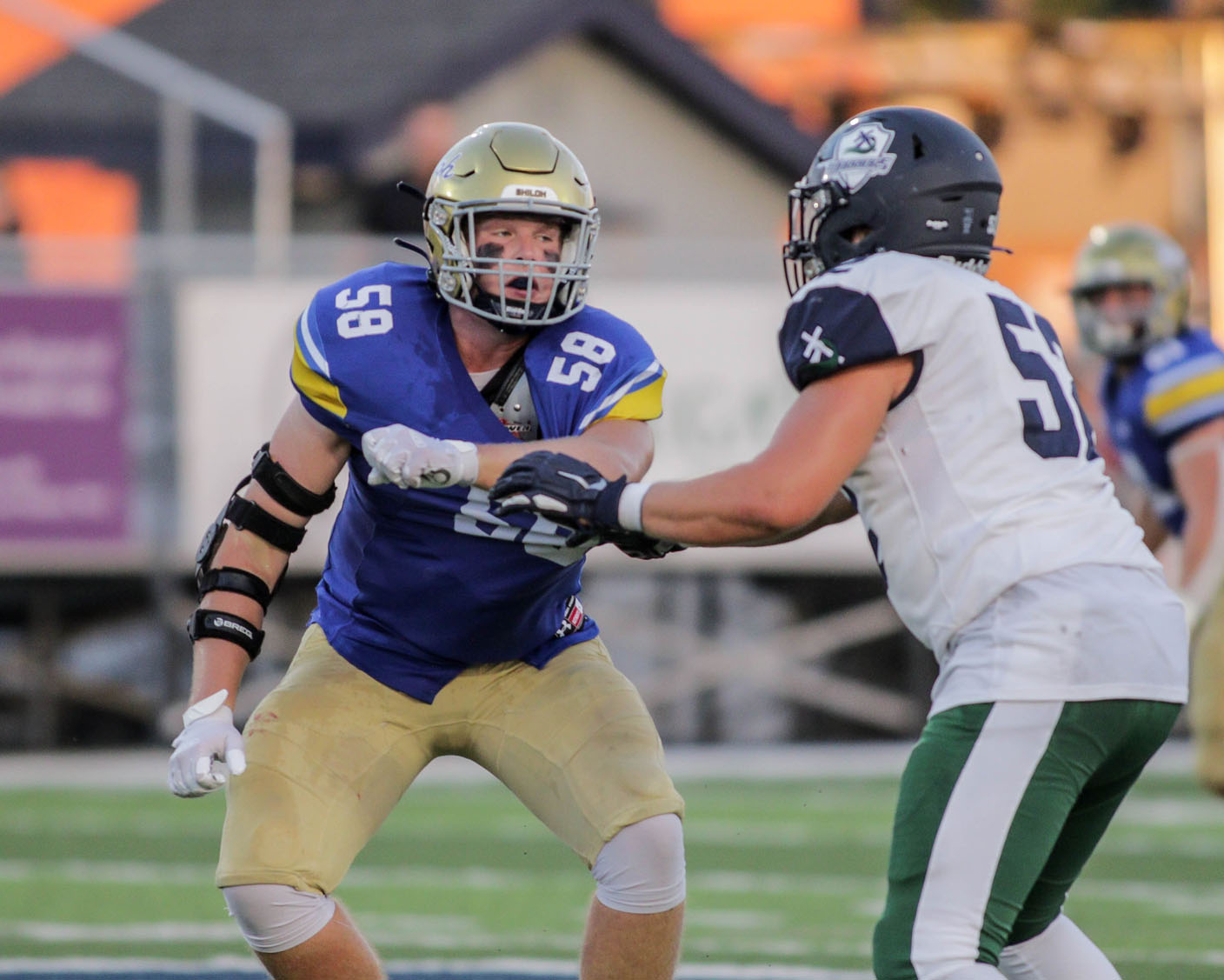 PREP FB: Darr, Shiloh Christian senior, provides leadership on both ...