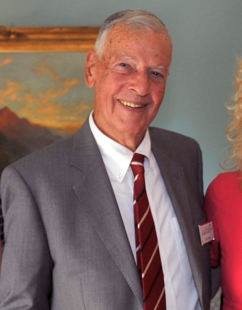 Munro inducted into shoe retailers Hall of Fame | Hot Springs Sentinel ...