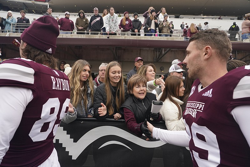 Schools add amenities to end zone seats | Hot Springs Sentinel Record