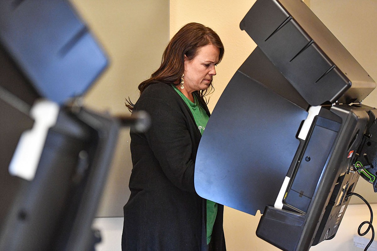 Two candidates left standing in Alma mayoral race; winner to take all ...