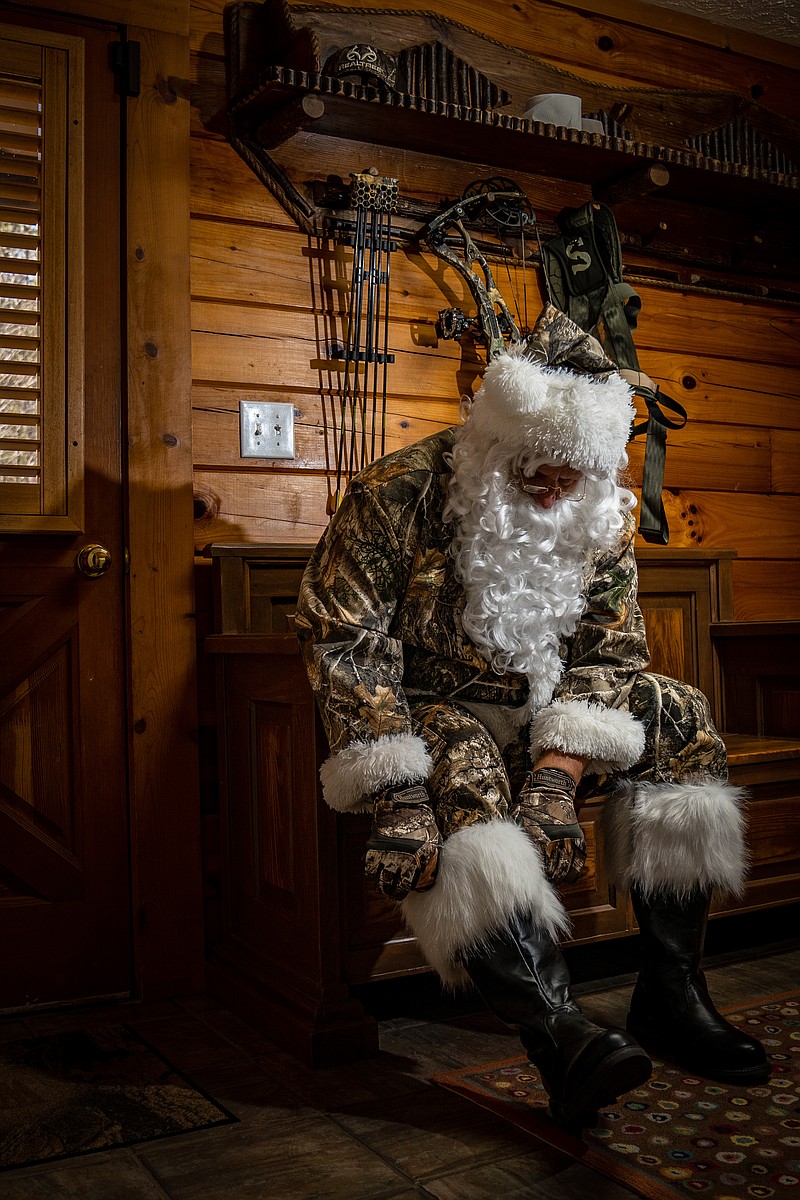 Realtree signs Santa Claus to pro staff deal | Fulton Sun