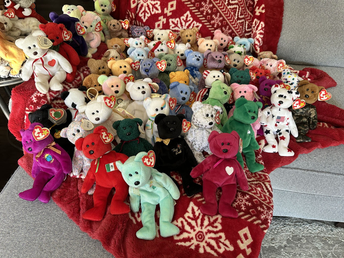Favorite Things: APT actor has collected Beanie Babies since the 1990s ...