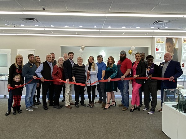 PHOTO: Cole's Jewelers ribbon cutting | El Dorado News