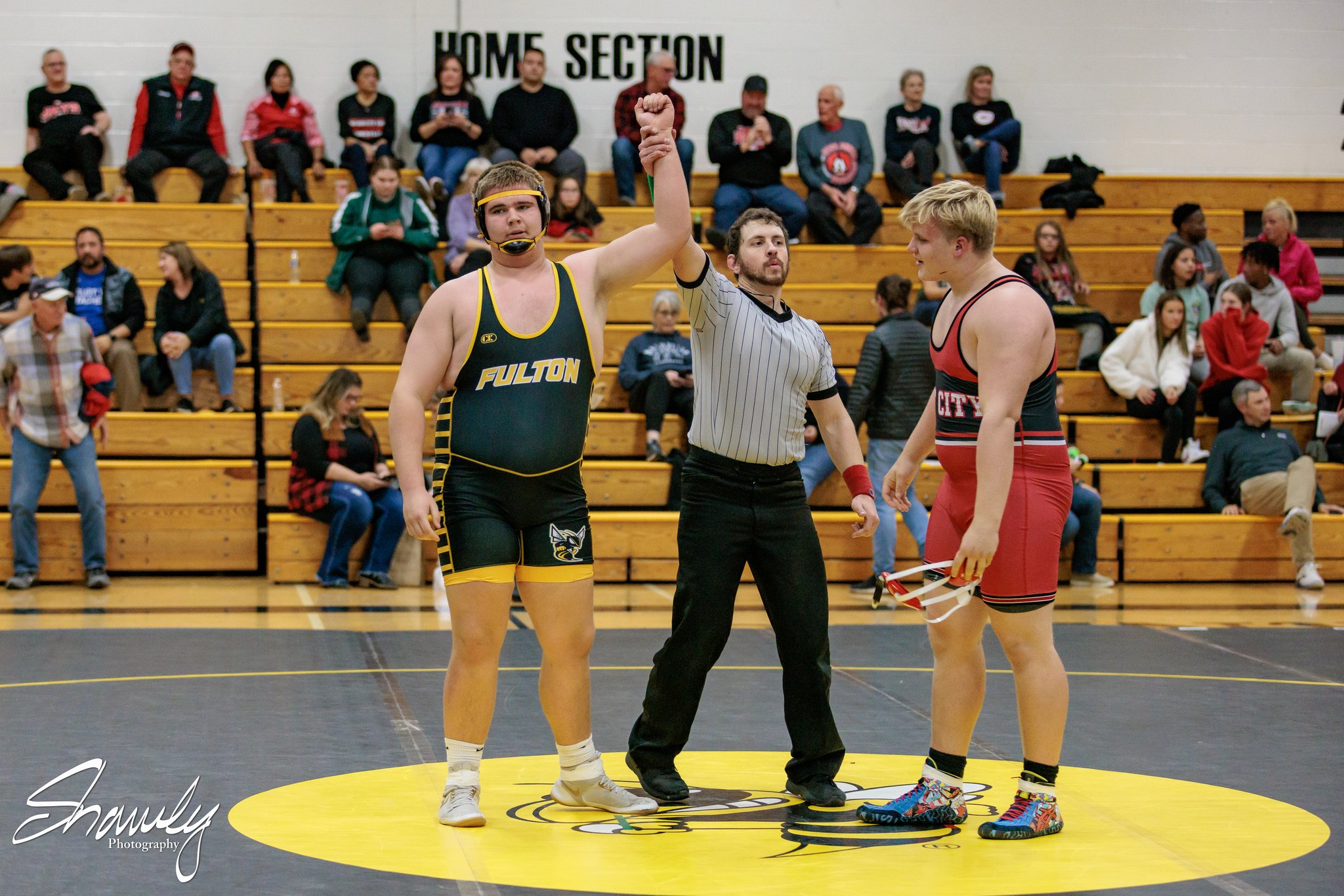 Fulton boys wrestling loses home-opening dual meet vs. Jefferson City ...