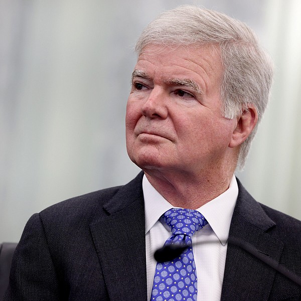 Emmert's advice: Next NCAA president needs 'lot of patience' | Magnolia ...