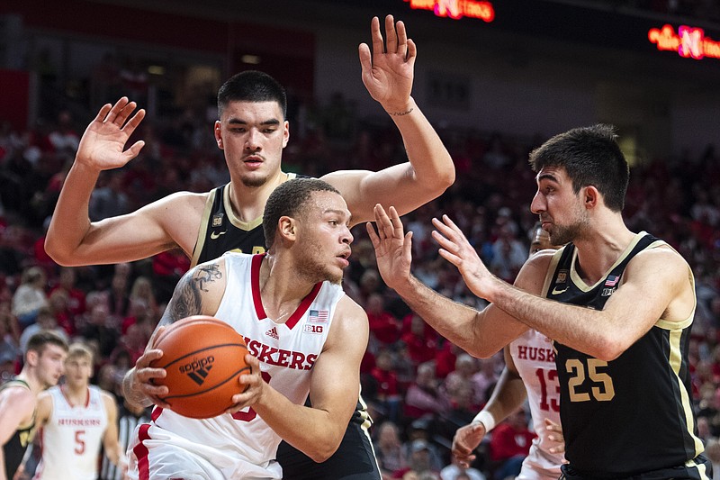 Purdue moves to No. 1 in AP Top 25, Alabama cracks top 5 | Texarkana ...