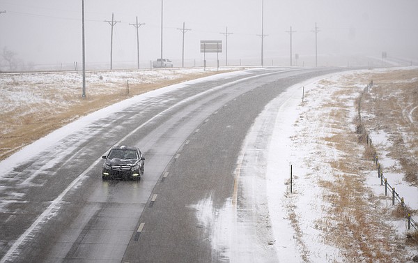 Massive storm brings tornadoes to South, blizzard threat | Hot Springs ... Massive storm brings tornadoes to South, blizzard threat | Hot Springs ...